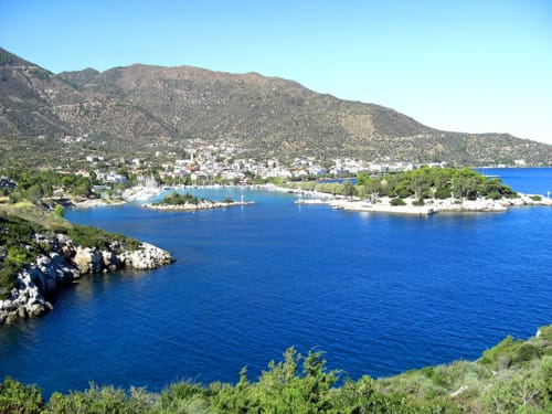 Aguas termales de Methana, tierra de volcanes : Sobre Grecia